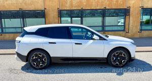 White BMW iX 2023 in Tallinn, with an engine capacity of 0.00 L and mileage of 44 thousand km for 54900 €, photo 4 on AUTOMOTO.COM.LV