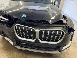 Melns BMW iX1 2023 Marijampole, ar dzinēja tilpumu 0.00 L un nobraukumu 86 tūkst. km par 18997 €, foto 21 vietnē AUTOMOTO.COM.LV