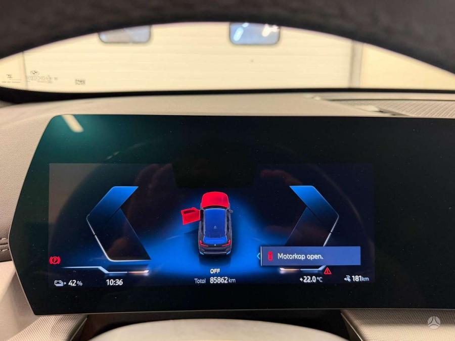 Melns BMW iX1 2023 Marijampole, ar dzinēja tilpumu 0.00 L un nobraukumu 86 tūkst. km par 18997 €, foto 35 vietnē AUTOMOTO.COM.LV