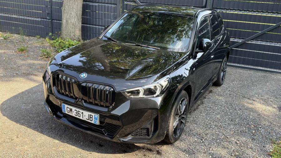 Melns BMW iX1 2023 Jonava, ar dzinēja tilpumu 0.00 L un nobraukumu 68 tūkst. km par 24950 €, foto 10 vietnē AUTOMOTO.COM.LV