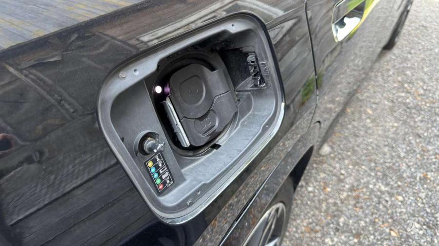 Melns BMW iX1 2023 Jonava, ar dzinēja tilpumu 0.00 L un nobraukumu 68 tūkst. km par 24950 €, foto 26 vietnē AUTOMOTO.COM.LV