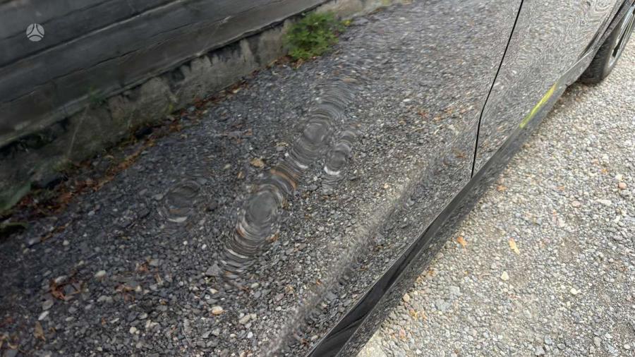 Melns BMW iX1 2023 Jonava, ar dzinēja tilpumu 0.00 L un nobraukumu 68 tūkst. km par 24300 €, foto 27 vietnē AUTOMOTO.COM.LV