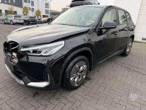 Melns BMW iX1 2024 Klaipėda, ar dzinēja tilpumu 0.00 L un nobraukumu 38 tūkst. km par 20800 €, foto 3 vietnē AUTOMOTO.COM.LV