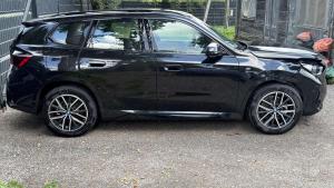 Black BMW iX1 2024 in Jonava, with an engine capacity of 0.00 L and mileage of 43 thousand km for 23600 €, photo 9 on AUTOMOTO.COM.LV
