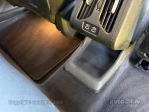 Melns BMW iX1 2024 Tartu, ar dzinēja tilpumu 0.00 L un nobraukumu 39 tūkst. km par 35000 €, foto 9 vietnē AUTOMOTO.COM.LV