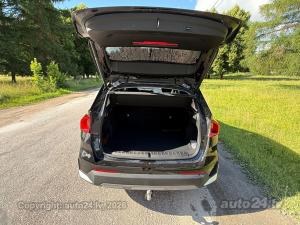 Melns BMW iX1 2024 Tartu, ar dzinēja tilpumu 0.00 L un nobraukumu 39 tūkst. km par 35000 €, foto 10 vietnē AUTOMOTO.COM.LV