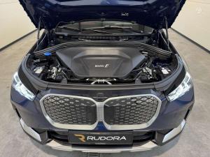 Zils BMW iX1 2024 Šauļi, ar dzinēja tilpumu 0.00 L un nobraukumu 56 tūkst. km par 32800 €, foto 19 vietnē AUTOMOTO.COM.LV