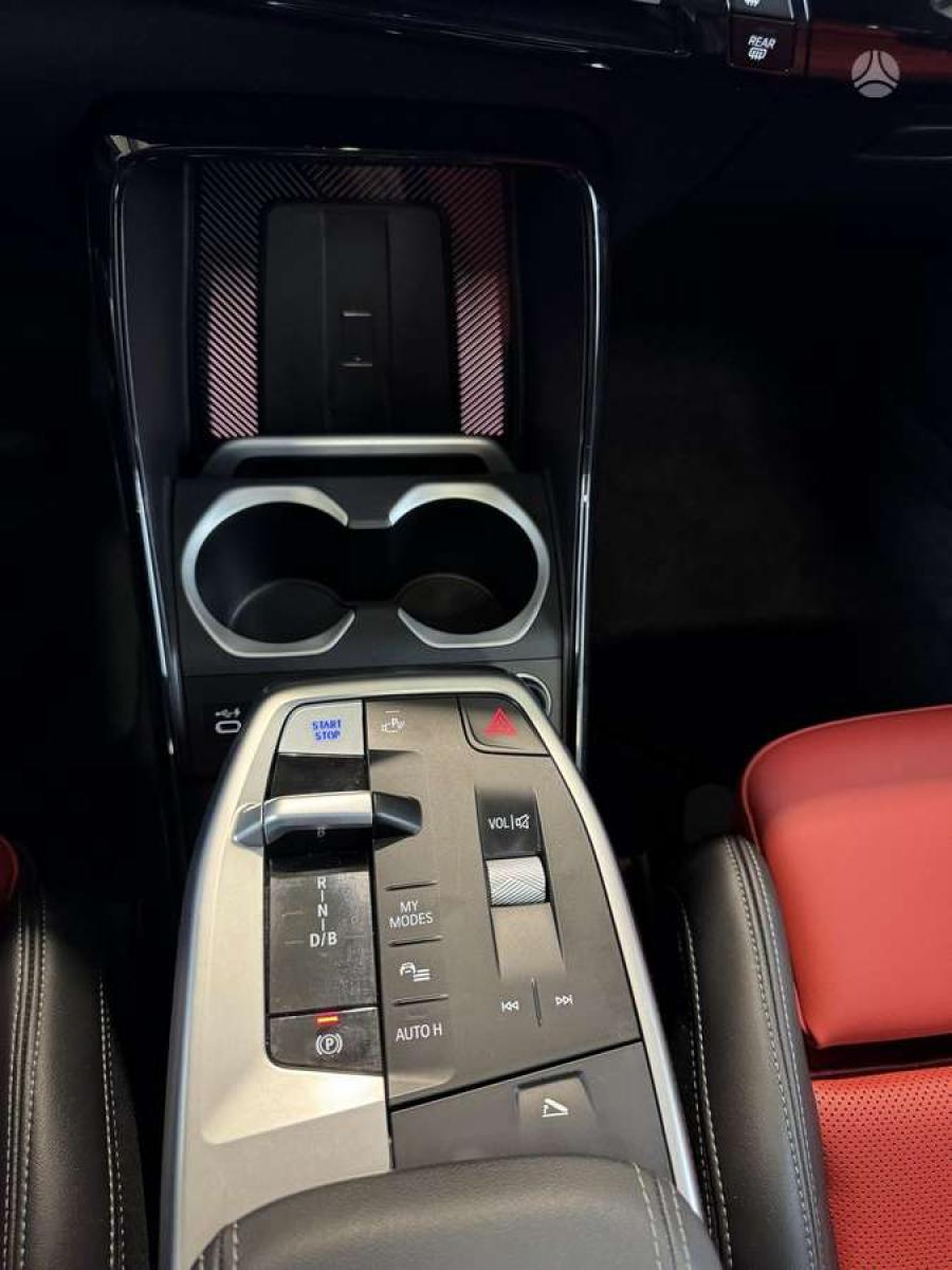Zils BMW iX1 2024 Šauļi, ar dzinēja tilpumu 0.00 L un nobraukumu 56 tūkst. km par 32800 €, foto 24 vietnē AUTOMOTO.COM.LV