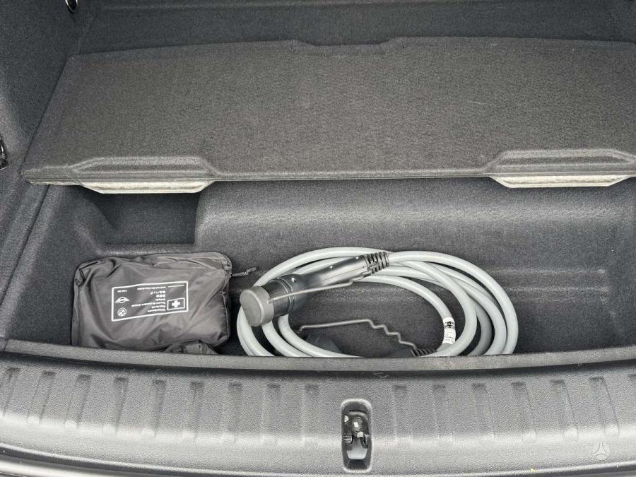 Zils BMW iX1 2024 Šauļi, ar dzinēja tilpumu 0.00 L un nobraukumu 56 tūkst. km par 32800 €, foto 41 vietnē AUTOMOTO.COM.LV