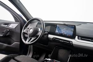 Синий БМВ iX1 2023 в Таллин, объемом двигателя 0.00 л и пробегом 89 тыс. км за 29999 €, фото 13 на AUTOMOTO.COM.LV