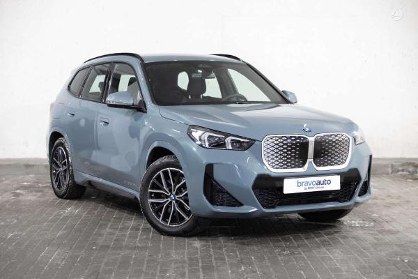 BMW iX1 2026 Viļņa, ar dzinēja tilpumu 0.00 L un nobraukumu 3 tūkst. km par 50991 €, foto 3 vietnē AUTOMOTO.COM.LV