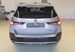 Pelēks BMW iX1 2023 Jelgava, ar dzinēja tilpumu 0.00 L un nobraukumu 50 tūkst. km par 39000 €, foto 5 vietnē AUTOMOTO.COM.LV