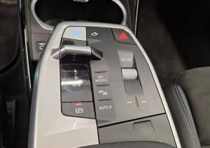 Pelēks BMW iX1 2023 Jelgava, ar dzinēja tilpumu 0.00 L un nobraukumu 50 tūkst. km par 39000 €, foto 12 vietnē AUTOMOTO.COM.LV