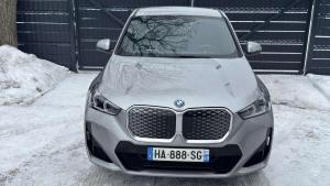 Pelēks BMW iX1 2024 Jonava, ar dzinēja tilpumu 0.00 L un nobraukumu 11 tūkst. km par 25800 €, foto 2 vietnē AUTOMOTO.COM.LV