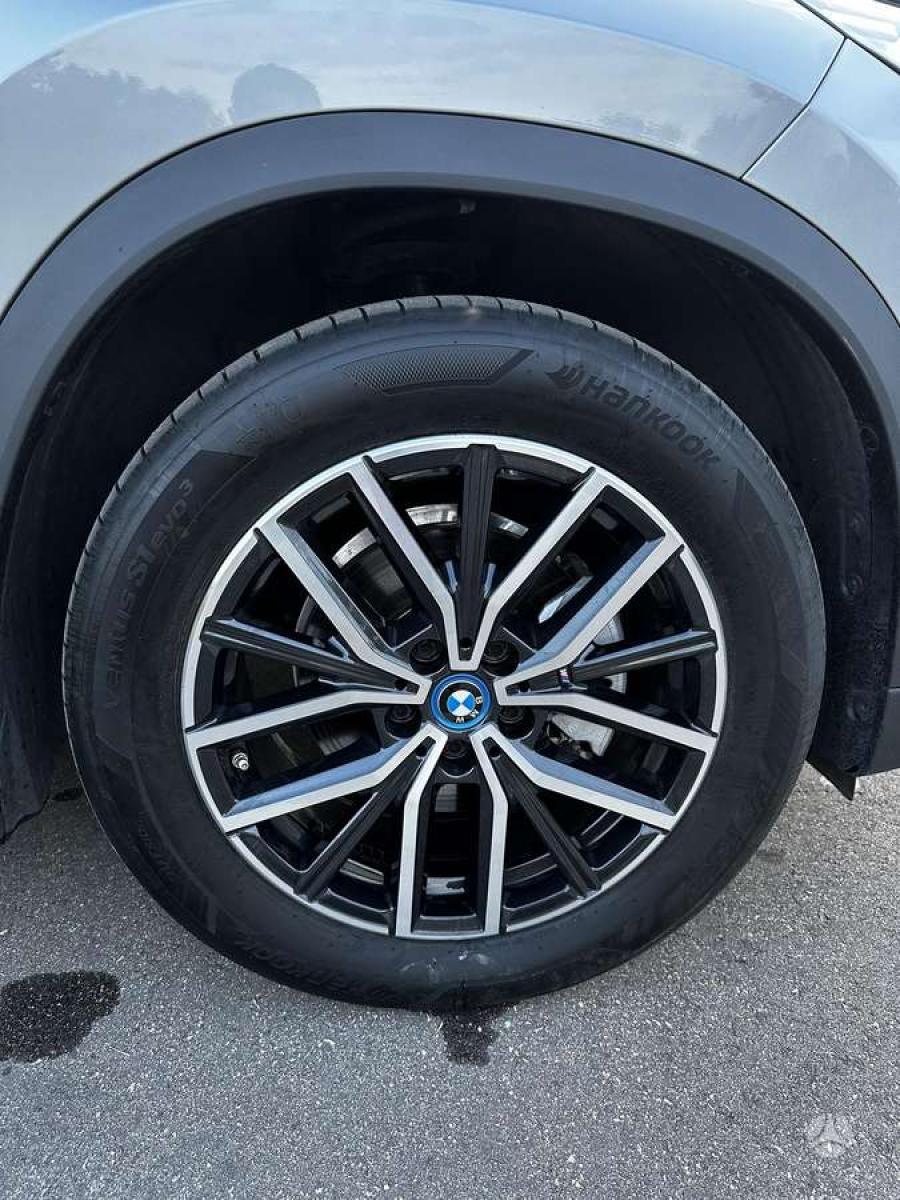 Pelēks BMW iX1 2024 Kauņa, ar dzinēja tilpumu 0.00 L un nobraukumu 25 tūkst. km par 34990 €, foto 18 vietnē AUTOMOTO.COM.LV