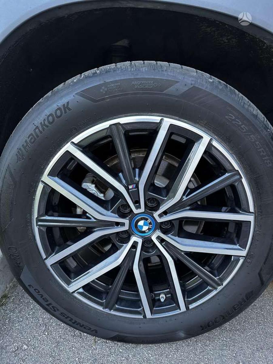 Pelēks BMW iX1 2024 Kauņa, ar dzinēja tilpumu 0.00 L un nobraukumu 25 tūkst. km par 34990 €, foto 19 vietnē AUTOMOTO.COM.LV