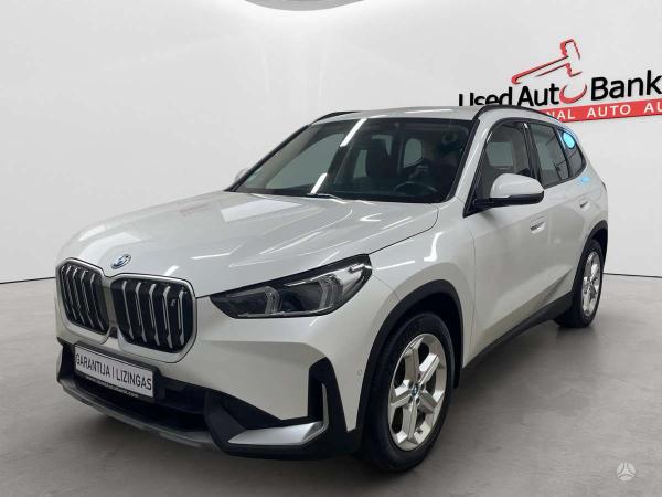 Balts BMW iX1 2023 Viļņa, ar dzinēja tilpumu 0.00 L un nobraukumu 145 tūkst. km par 26015 €, foto  vietnē AUTOMOTO.COM.LV