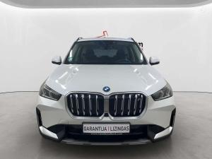 Balts BMW iX1 2023 Viļņa, ar dzinēja tilpumu 0.00 L un nobraukumu 145 tūkst. km par 26015 €, foto 3 vietnē AUTOMOTO.COM.LV