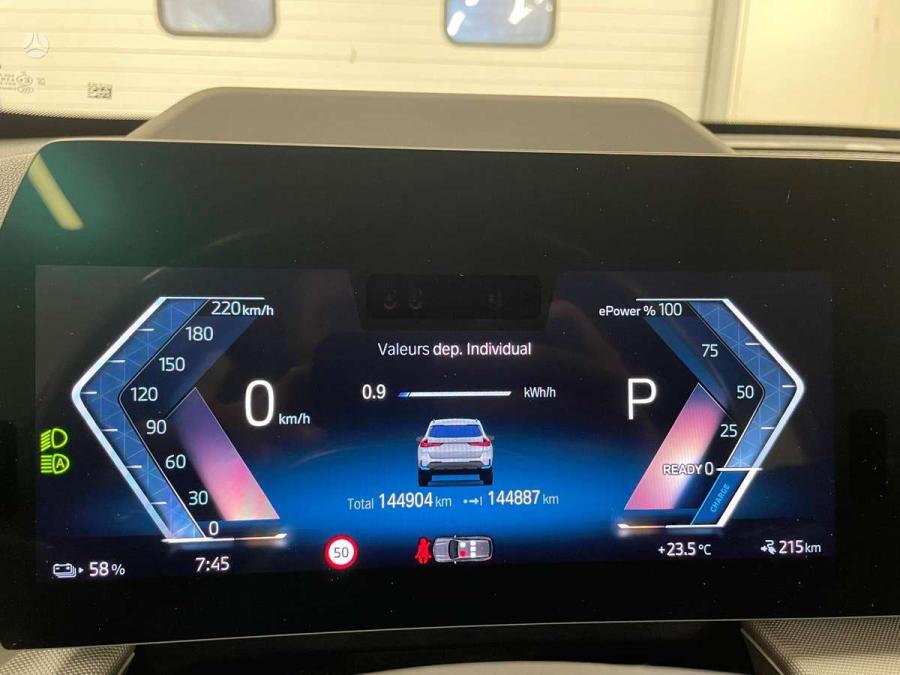 Balts BMW iX1 2023 Viļņa, ar dzinēja tilpumu 0.00 L un nobraukumu 145 tūkst. km par 26015 €, foto 13 vietnē AUTOMOTO.COM.LV