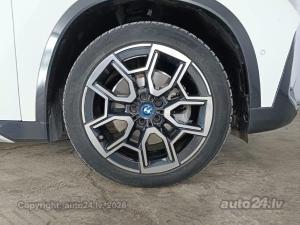 Balts BMW iX1 2023 Tallina, ar dzinēja tilpumu 0.00 L un nobraukumu 52 tūkst. km par 36900 €, foto 15 vietnē AUTOMOTO.COM.LV
