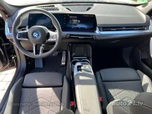 Balts BMW iX1 2023 Tallina, ar dzinēja tilpumu 0.00 L un nobraukumu 44 tūkst. km par 44900 €, foto 9 vietnē AUTOMOTO.COM.LV