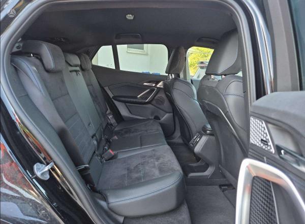 Black BMW iX2 2025 in Klaipeda, with an engine capacity of 0.00 L and mileage of 32 thousand km for 12600 €, photo 6 on AUTOMOTO.COM.LV