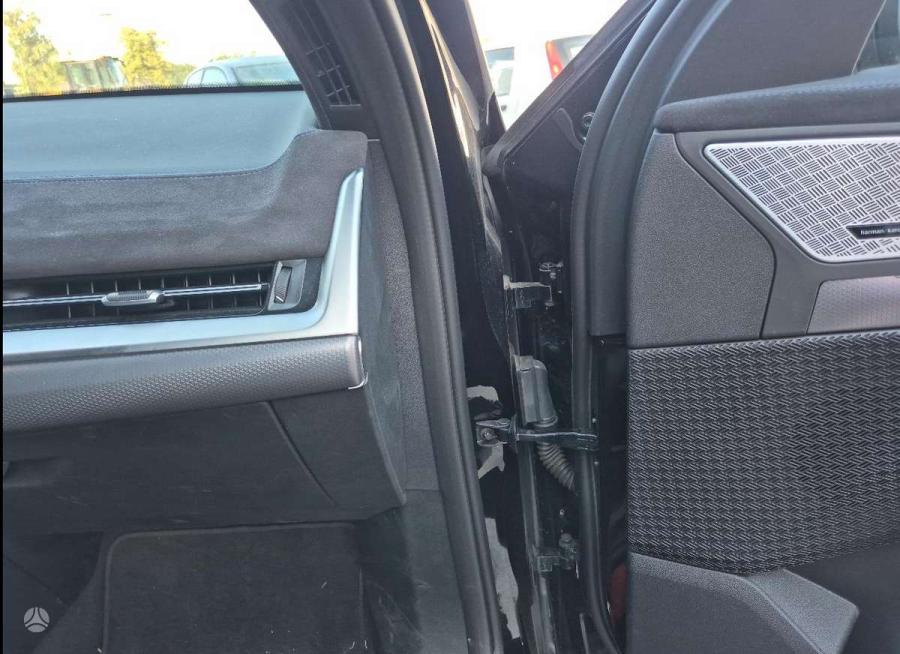 Melns BMW iX2 2025 Klaipėda, ar dzinēja tilpumu 0.00 L un nobraukumu 32 tūkst. km par 12600 €, foto 13 vietnē AUTOMOTO.COM.LV