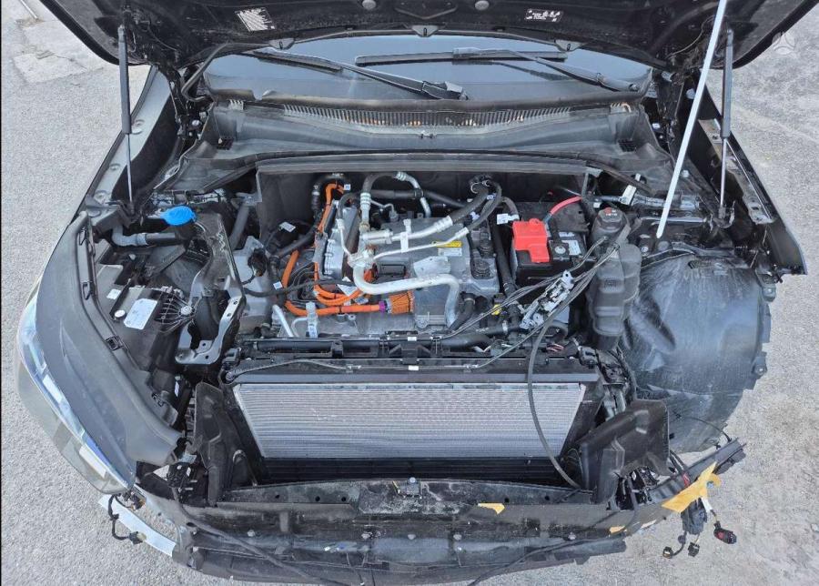 Melns BMW iX2 2025 Klaipėda, ar dzinēja tilpumu 0.00 L un nobraukumu 32 tūkst. km par 12600 €, foto 17 vietnē AUTOMOTO.COM.LV