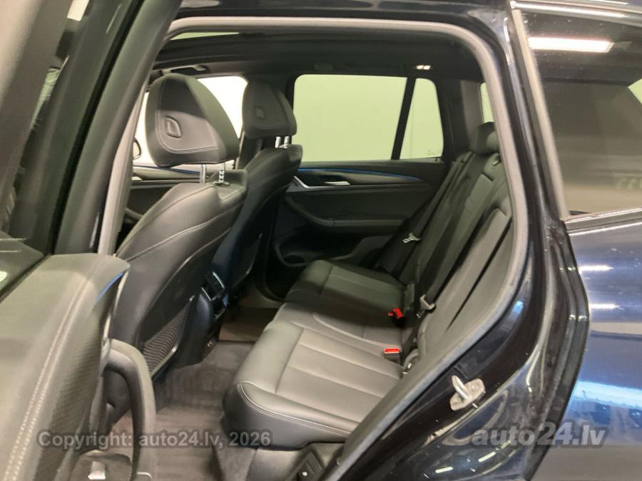 Black BMW iX3 2022 in Tartu, with an engine capacity of 0.00 L and mileage of 111 thousand km for 38900 €, photo 10 on AUTOMOTO.COM.LV