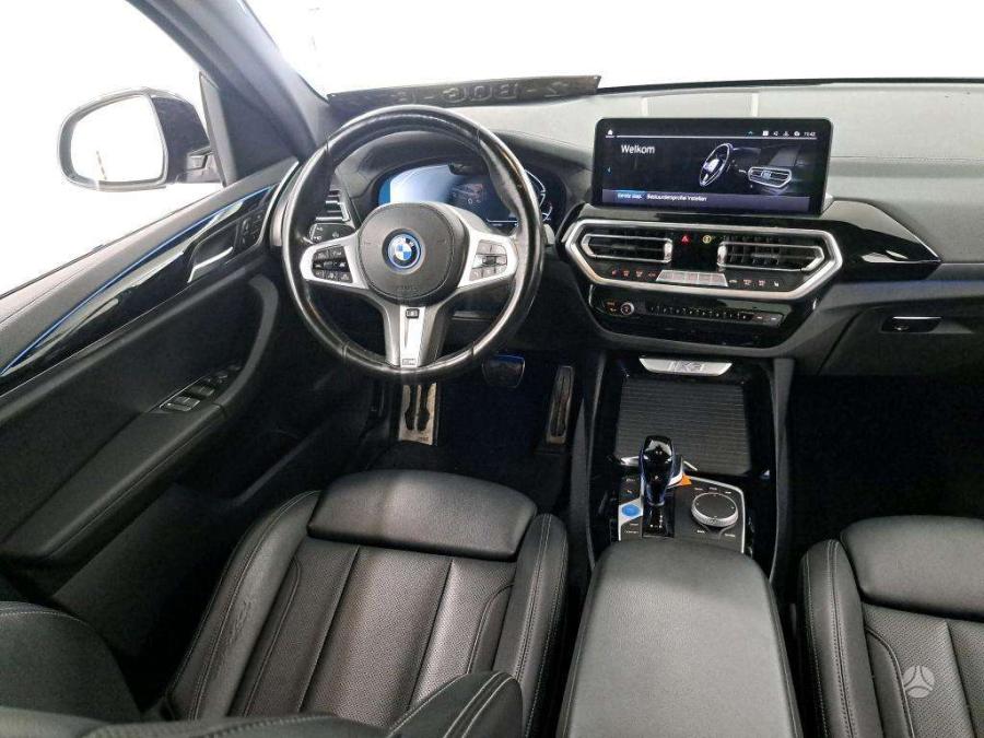 Черный БМВ iX3 2022 в Вильнюс, объемом двигателя 0.00 л и пробегом 156 тыс. км за 29690 €, фото 7 на AUTOMOTO.COM.LV