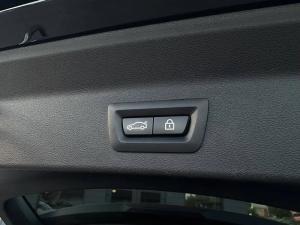 Melns BMW iX3 2023 Jelgava, ar dzinēja tilpumu 0.00 L un nobraukumu 160 tūkst. km par 32500 €, foto 15 vietnē AUTOMOTO.COM.LV