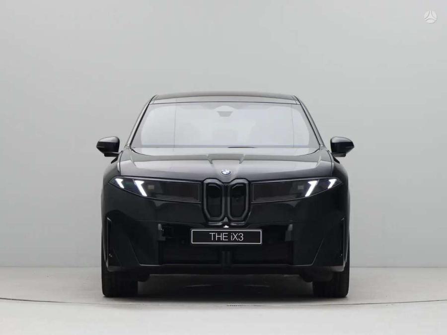 Черный БМВ iX3 2026 в Тукумс, объемом двигателя 0.00 л и пробегом 5 тыс. км за 88800 €, фото 5 на AUTOMOTO.COM.LV