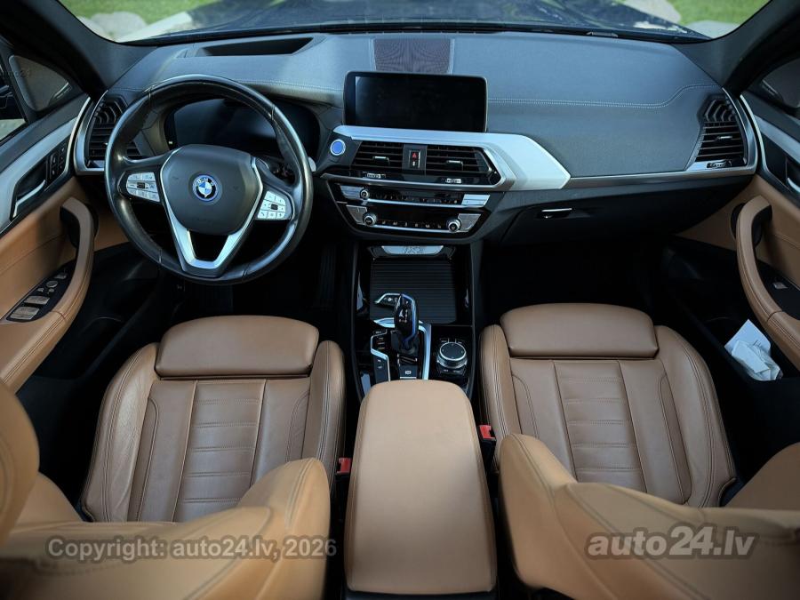 Синий БМВ iX3 2021 в Таллин, объемом двигателя 0.00 л и пробегом 120 тыс. км за 31500 €, фото 10 на AUTOMOTO.COM.LV