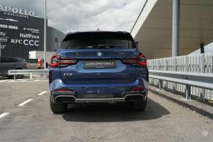 Zils BMW iX3 2022 Viļņa, ar dzinēja tilpumu 0.00 L un nobraukumu 102 tūkst. km par 30650 €, foto 5 vietnē AUTOMOTO.COM.LV