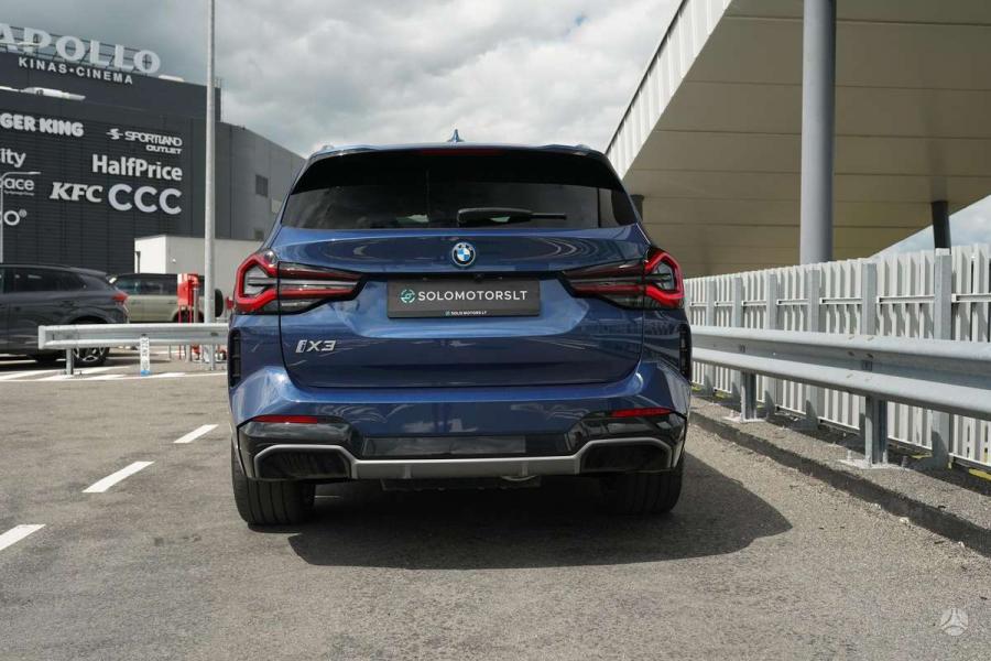 Zils BMW iX3 2022 Viļņa, ar dzinēja tilpumu 0.00 L un nobraukumu 102 tūkst. km par 30650 €, foto 5 vietnē AUTOMOTO.COM.LV