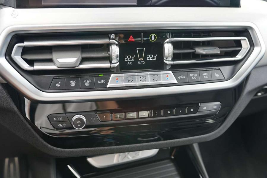 Zils BMW iX3 2022 Viļņa, ar dzinēja tilpumu 0.00 L un nobraukumu 102 tūkst. km par 30650 €, foto 39 vietnē AUTOMOTO.COM.LV