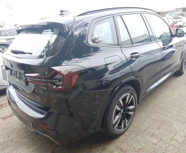 Zils BMW iX3 2023 Kauņa, ar dzinēja tilpumu 0.00 L un nobraukumu 55 tūkst. km par 21990 €, foto 2 vietnē AUTOMOTO.COM.LV