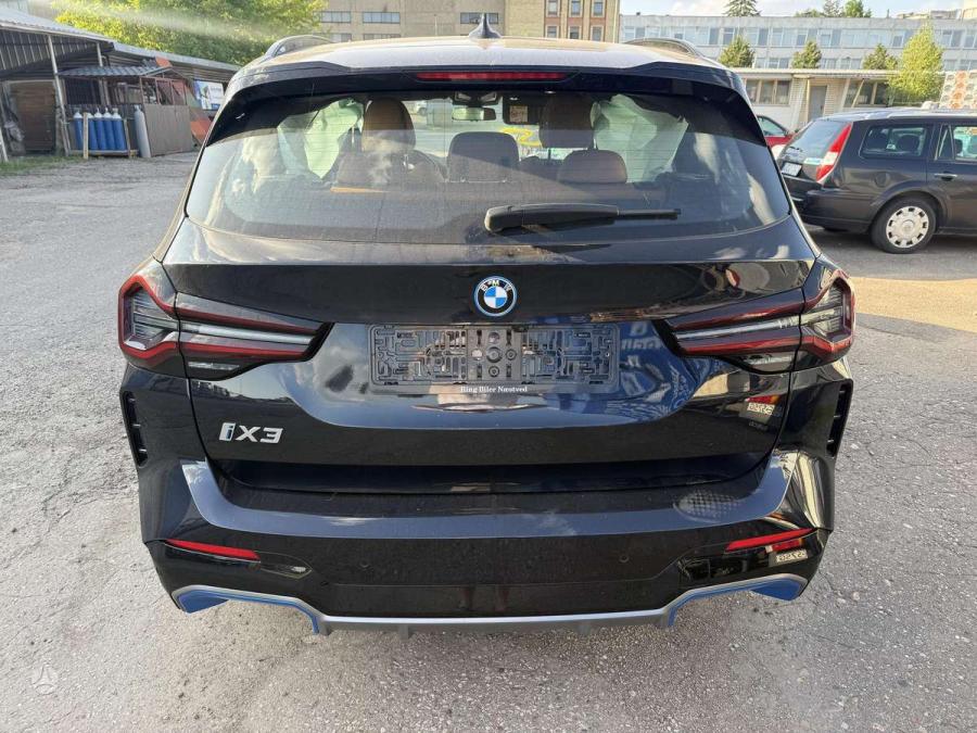 Blue BMW iX3 2023 in Kaunas, with an engine capacity of 0.00 L and mileage of 55 thousand km for 22490 €, photo 6 on AUTOMOTO.COM.LV