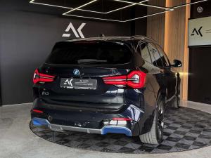Синий БМВ iX3 2023 в Каунас, объемом двигателя 0.00 л и пробегом 20 тыс. км за 37990 €, фото 12 на AUTOMOTO.COM.LV