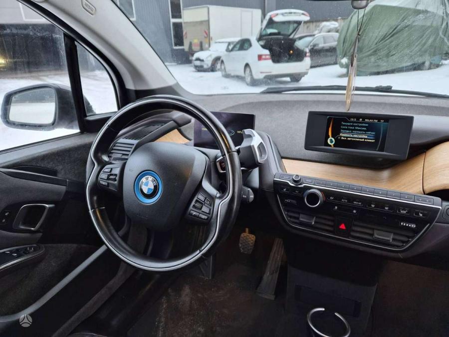 Blue BMW iX3 2014 in Vilnius, with an engine capacity of 0.70 L and mileage of 140 thousand km for 7900 €, photo 11 on AUTOMOTO.COM.LV