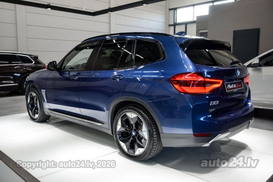 Blue BMW iX3 2021 in Tallinn, with an engine capacity of 0.00 L and mileage of 74 thousand km for 39900 €, photo 7 on AUTOMOTO.COM.LV