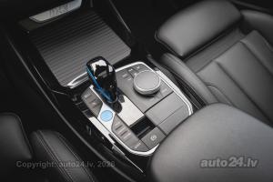 Zils BMW iX3 2021 Tallina, ar dzinēja tilpumu 0.00 L un nobraukumu 146 tūkst. km par 34900 €, foto 20 vietnē AUTOMOTO.COM.LV