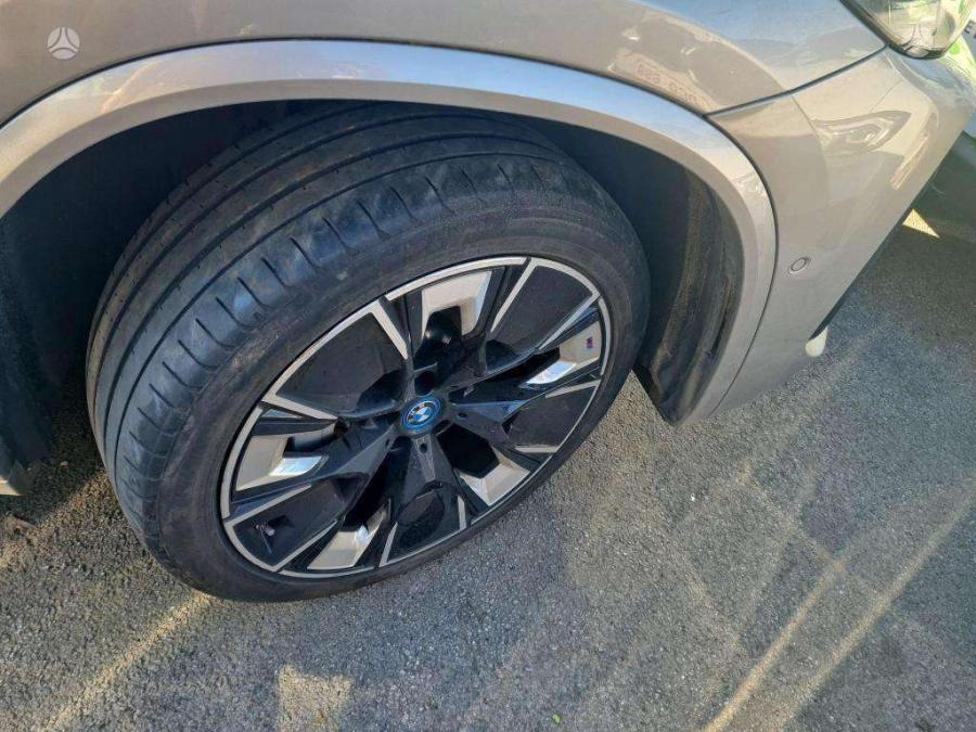 Brūns BMW iX3 2024 Viļņa, ar dzinēja tilpumu 0.00 L un nobraukumu 39 tūkst. km par 26900 €, foto 11 vietnē AUTOMOTO.COM.LV
