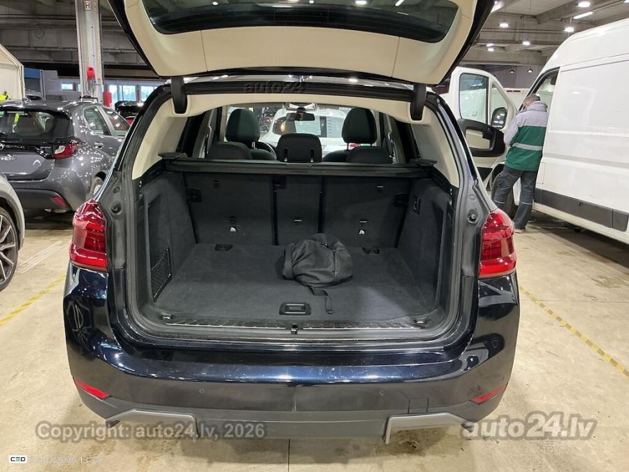 BMW iX3 2021 in Tartu, with an engine capacity of 0.00 L and mileage of 139 thousand km for 24900 €, photo 12 on AUTOMOTO.COM.LV