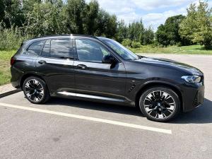 Pelēks BMW iX3 2022 Kauņa, ar dzinēja tilpumu 0.00 L un nobraukumu 141 tūkst. km par 34499 €, foto 5 vietnē AUTOMOTO.COM.LV
