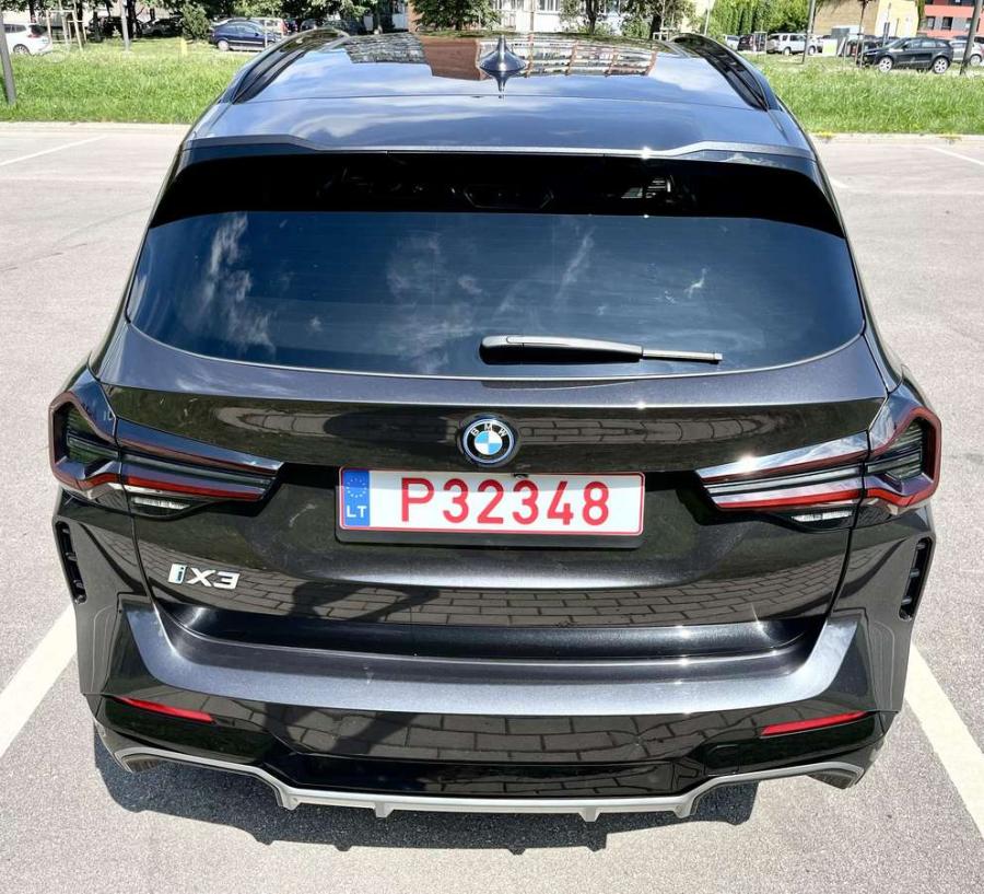Pelēks BMW iX3 2022 Kauņa, ar dzinēja tilpumu 0.00 L un nobraukumu 141 tūkst. km par 34499 €, foto 7 vietnē AUTOMOTO.COM.LV