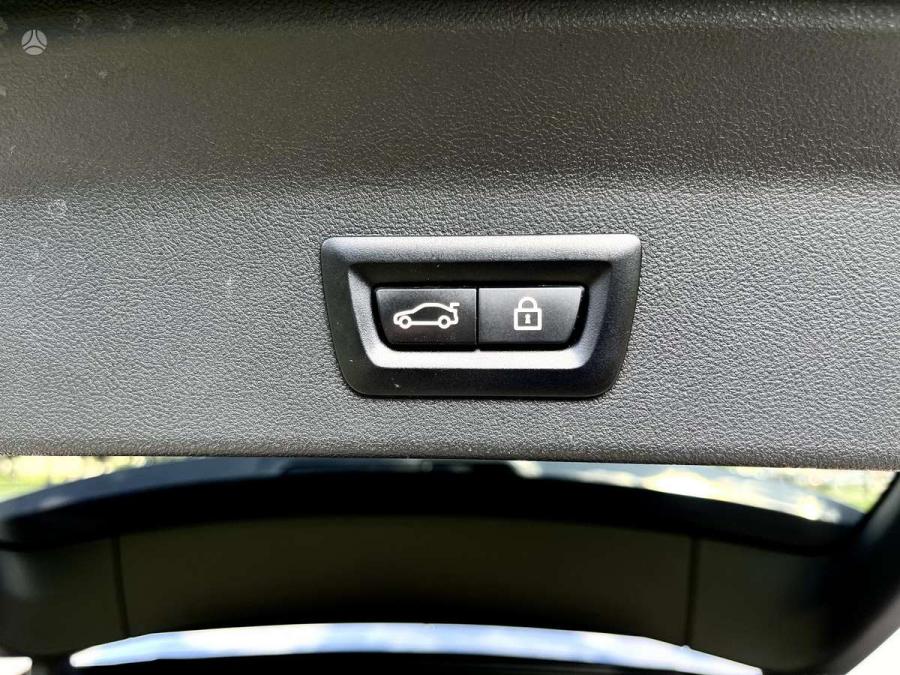 Pelēks BMW iX3 2022 Kauņa, ar dzinēja tilpumu 0.00 L un nobraukumu 141 tūkst. km par 34499 €, foto 21 vietnē AUTOMOTO.COM.LV