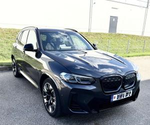 Grey BMW iX3 2022 in Kaunas, with an engine capacity of 0.00 L and mileage of 142 thousand km for 31999 €, photo 4 on AUTOMOTO.COM.LV