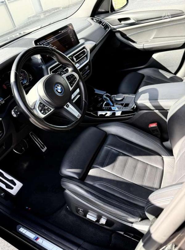 Pelēks BMW iX3 2022 Kauņa, ar dzinēja tilpumu 0.00 L un nobraukumu 142 tūkst. km par 31999 €, foto 10 vietnē AUTOMOTO.COM.LV