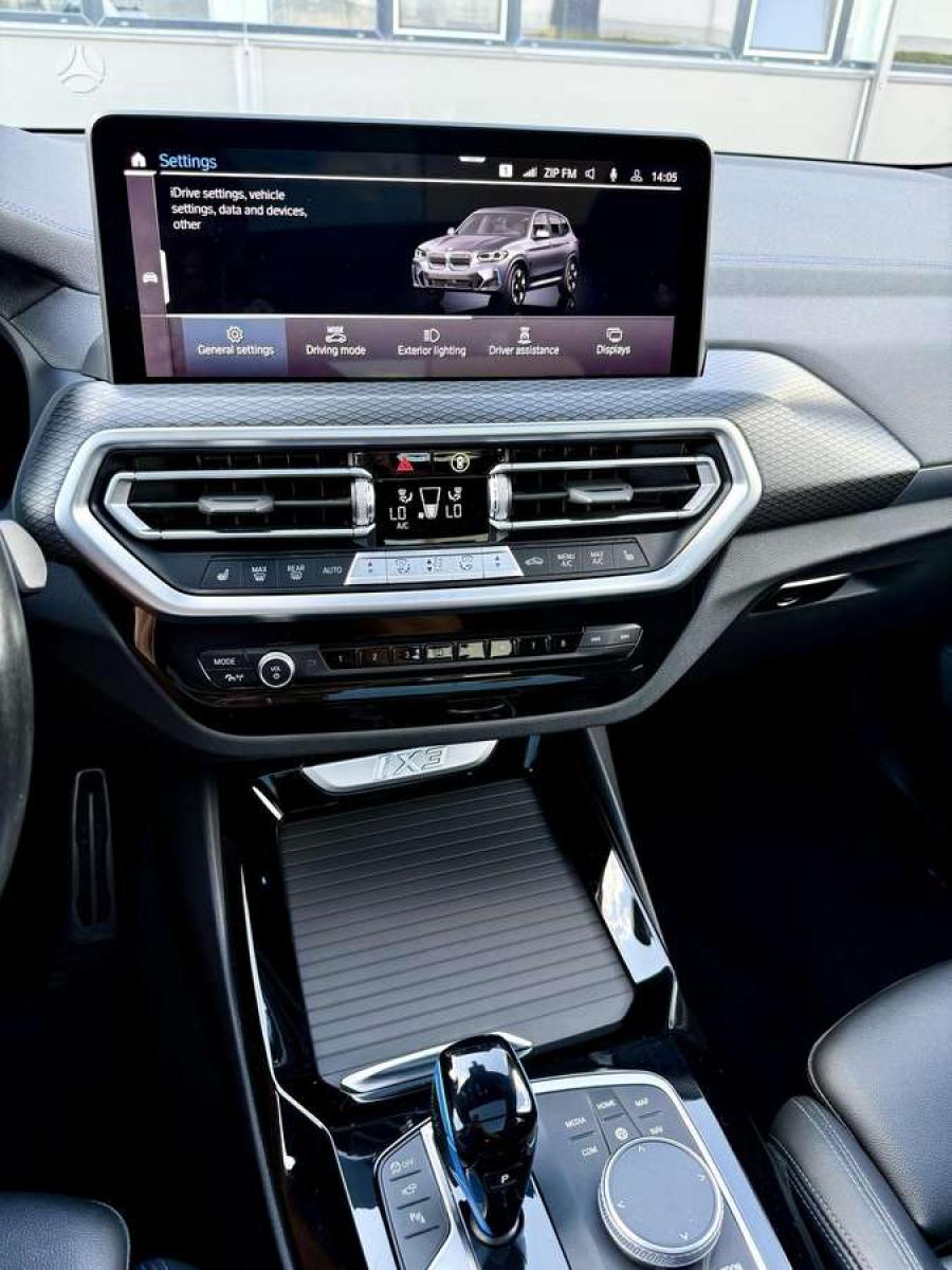 Grey BMW iX3 2022 in Kaunas, with an engine capacity of 0.00 L and mileage of 142 thousand km for 31999 €, photo 18 on AUTOMOTO.COM.LV